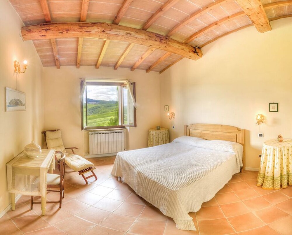 Villa in Todi, superb views, private pool, maid service, trattoria 5 ...