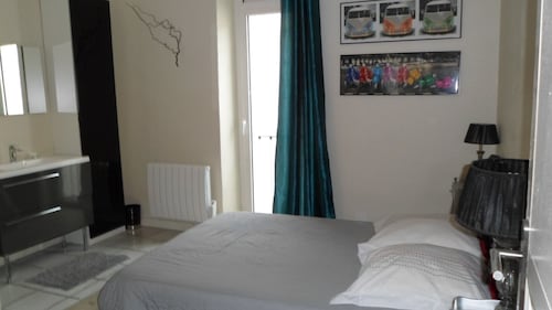 Chambre Dans Maison De Caractère. - Biarritz