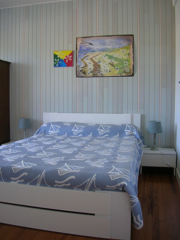 Maison 4 chambres - Proche plages - Grand jardin - Plouhinec | Abritel