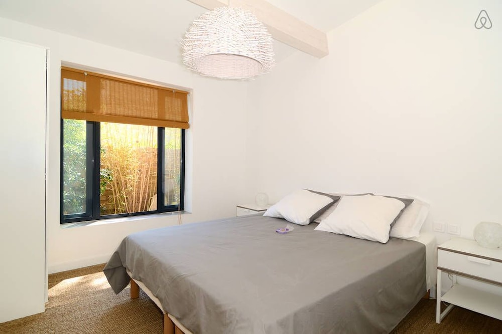 architect house by the sea under the pines in a quiet area - Carry-le ...