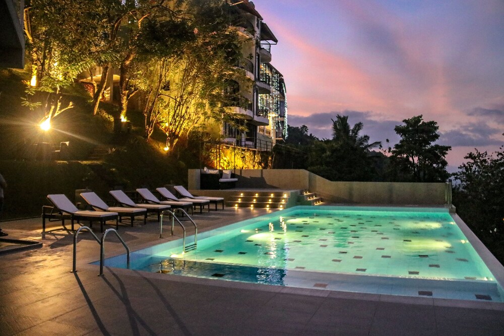 Mount Blue Kandy, Kandy: $76 Room Prices & Reviews | Travelocity