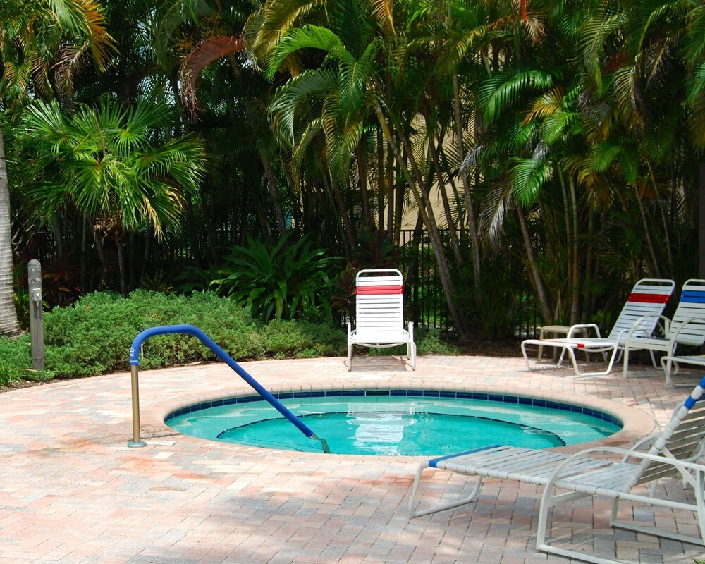 The Ultimate Getaway in Delray Racquet Club - Beach Chic, Delray Beach ...