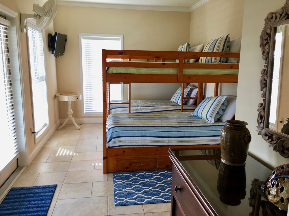 A Rendezvous at Turtle Dunes, Beach Front - Cape San Blas | Vrbo