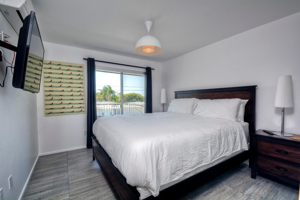 Sun (2 bedroom / 2 bath) - Carlsbad | Vrbo