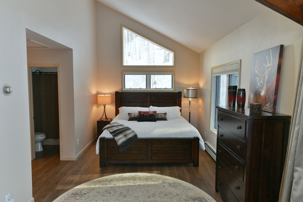 Beautiful Private Home Near Cascade Lift - Vail | Vrbo