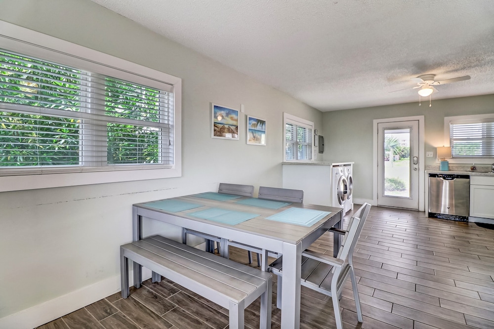Renovated Beachfront Cottage with Old-Fashioned Amelia Island Charm ...