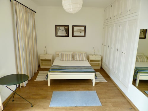 Santa Cruz Ocean Villa - Sea Access - Madeira