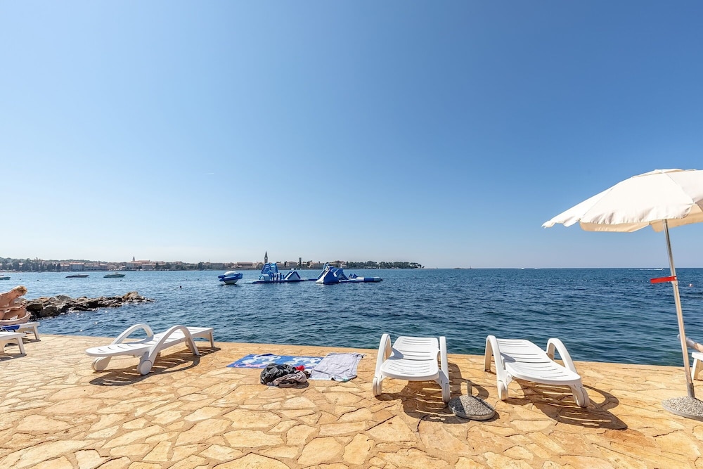 Apartment Brulo in Porec - Fine Apartment With sea Views, Climate ...