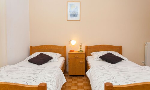 A Three Bedroom Apartment With Pool - Vallegrande