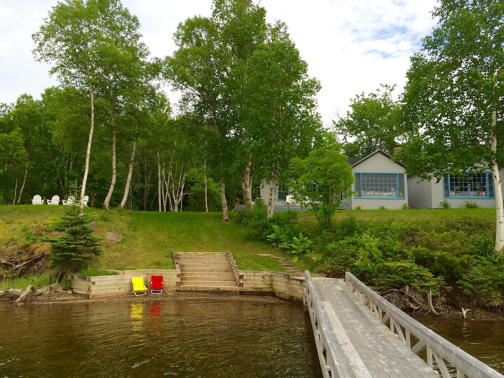 Baddeck Bay: Lakeside Boathouse Cottage with Dock - Beinn Bhreagh | Vrbo