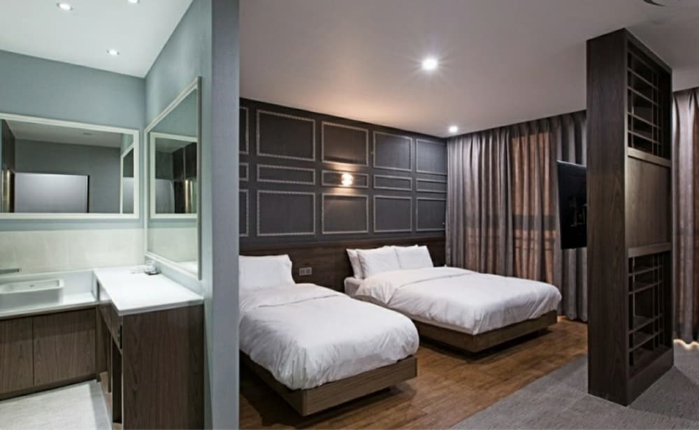 Notte La Mia in Busan | Best Rates & Deals on Orbitz