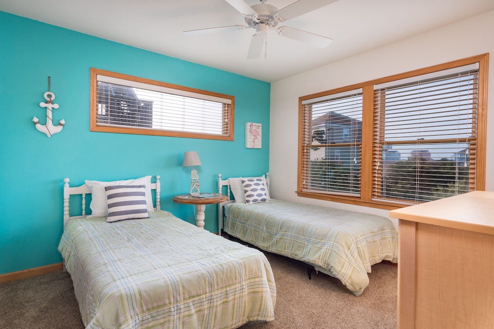 Great House, and Location!! Reasonable Rates! - Waves | Vrbo