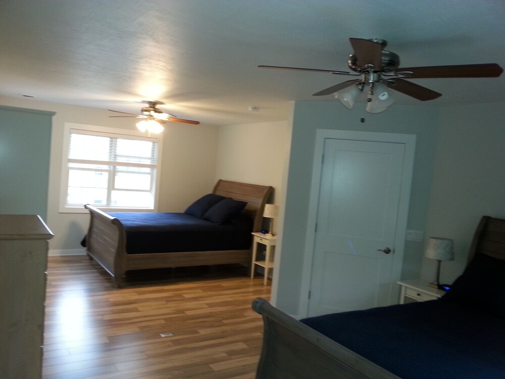 4 Bed, 4 Bath, Sand Beach access, 1st level Accessible, Wifi, sleeps 12 ...