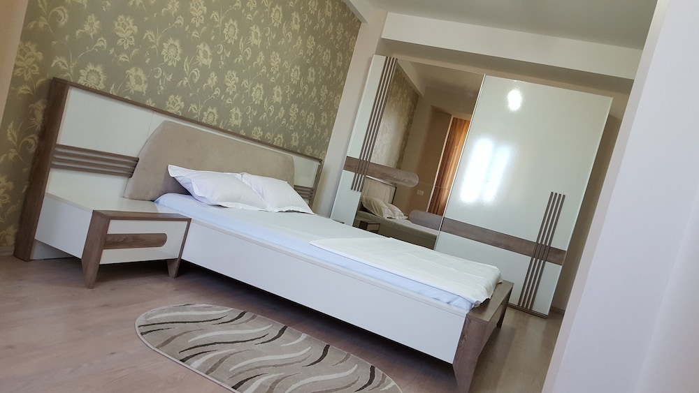 SKY SEA VIEW FROM 7TH FLOOR - Constanta | Vrbo