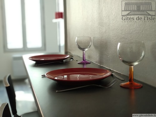 Gîtes De L'isle ★H24 ★Wi-fi ★Netflix ★Centre-ville - Château-Thierry
