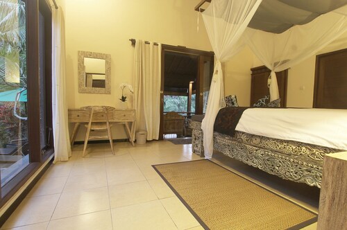 Private 4 Bed Room Jungle Pool Villa, Pondok Mekar - Ubud