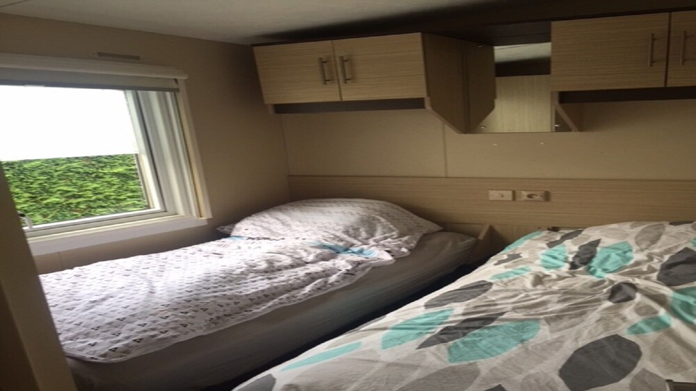 Comfortable mobile home (reversible air conditioning, heating ...