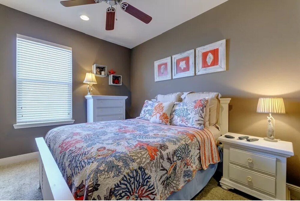 Turtle's Nest-Gulf Front Home w/Gorgeous Furnishings. Sleeps 10 ...