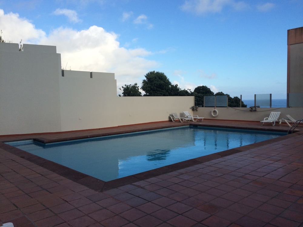 Lila Beach Apartment S. Miguel - Azoren - São Roque | FeWo-direkt