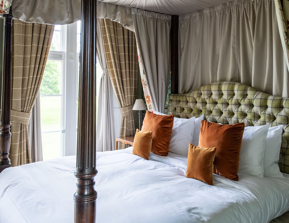 SCHLOSS Roxburghe, part of Destination by Hyatt: AU$336 Deals & Reviews ...