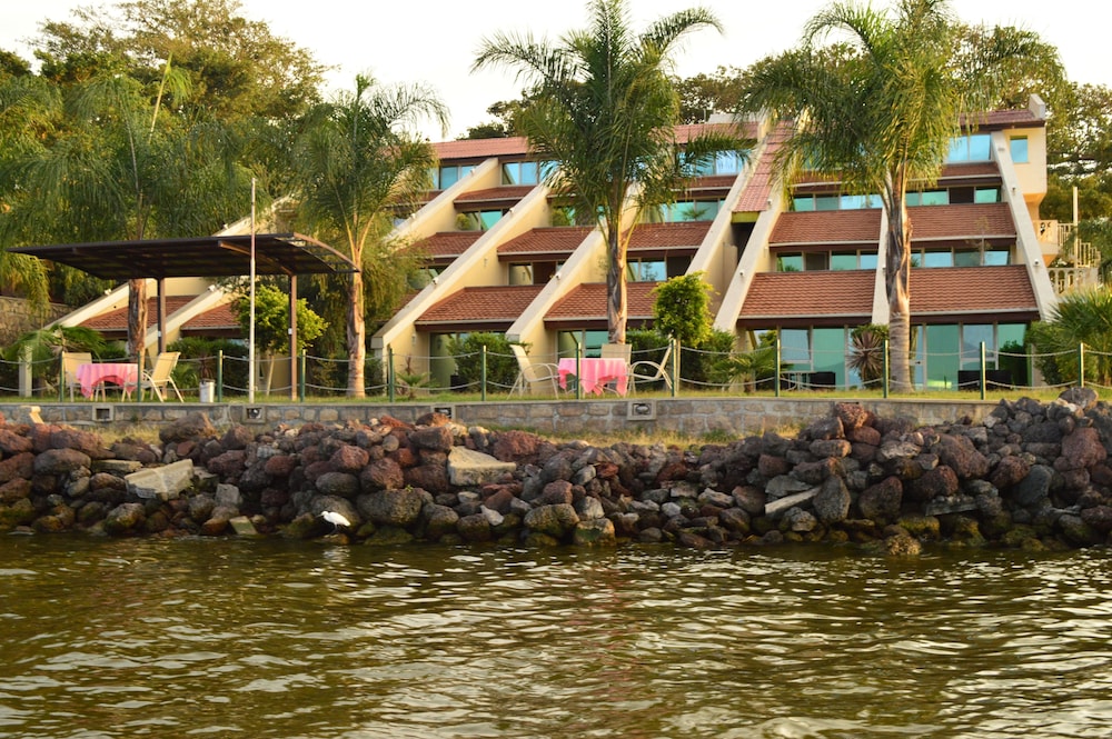 Lewi Resort and Spa, Awassa: $70 Room Prices & Reviews | Travelocity