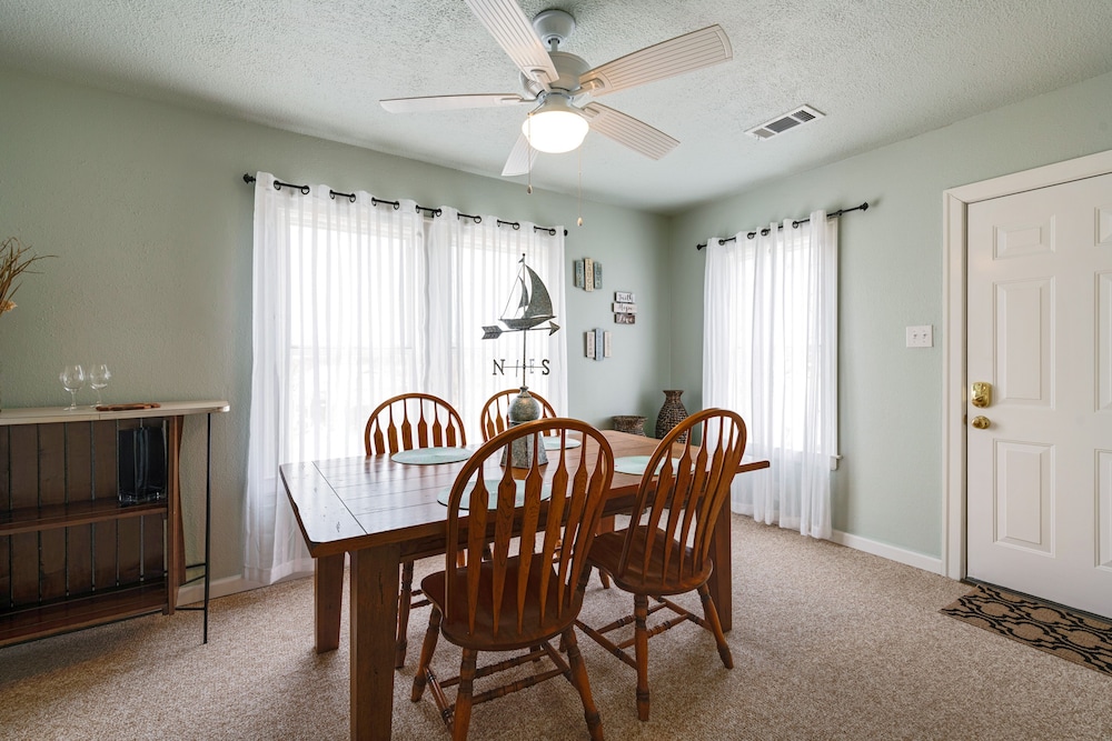 Lake View Villas in Buchanan - Beach House Villa: Deals & Reviews ...