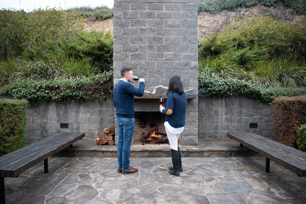 Nimbo Fork Lodge: AU$255 Deals & Reviews (Killimicat, AUS) | Wotif