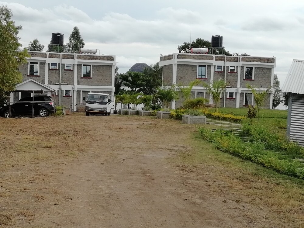 White Stone Beach Resort, Rusinga Island: Room Prices & Reviews ...