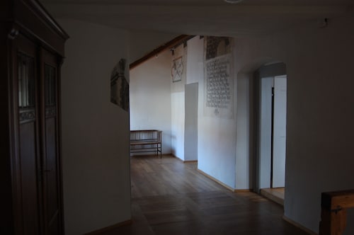 Single Monument In The Old Town Of Regensburg - Ratisbona