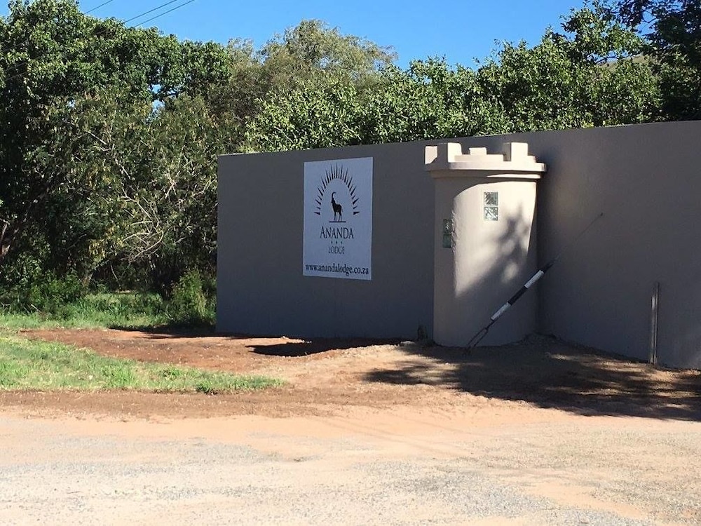 Ananda Lodge, Rustenburg: Room Prices & Reviews | Travelocity