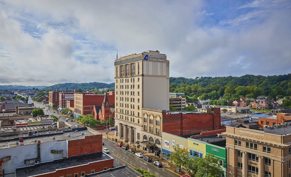 Delta Hotels by Marriott Ashland Downtown in Ashland | Best Rates ...