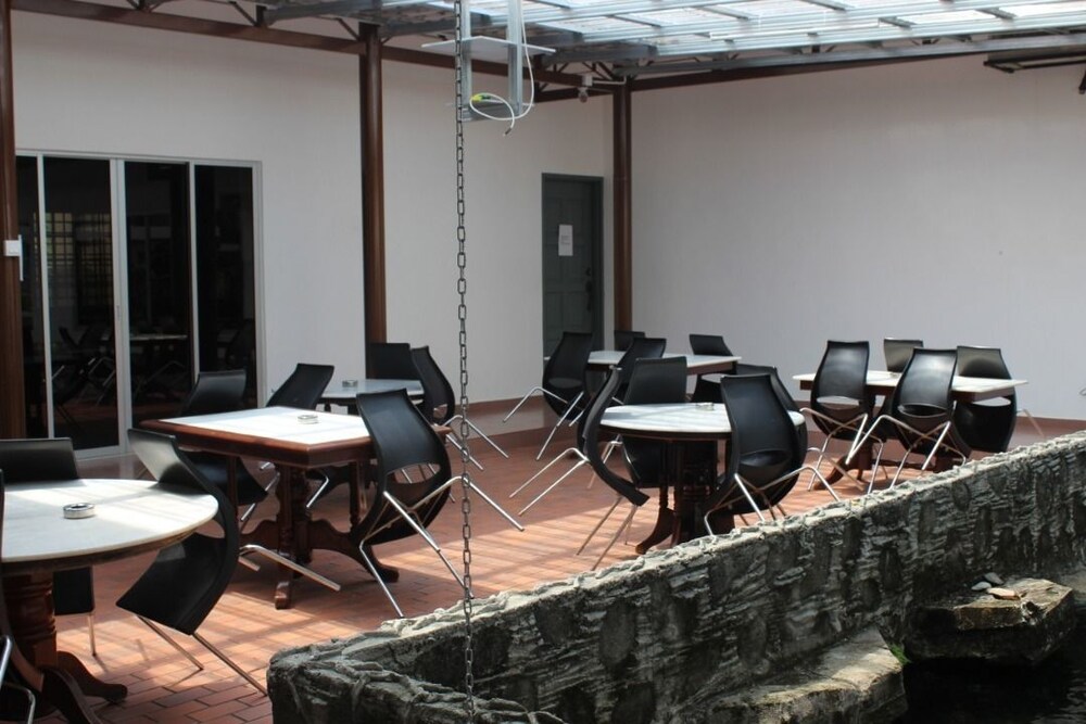 Karak Orchard Resorts: AU$113 Deals & Reviews (Karak, MYS) | Wotif