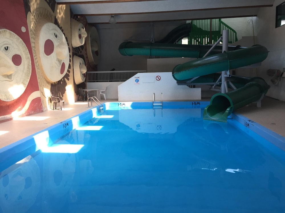 The Hotel at Falcon lake in Falcon Beach | Best Rates & Deals on Orbitz