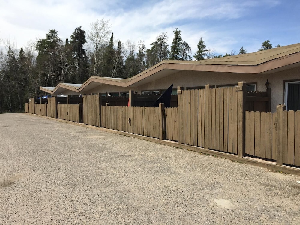 The Hotel at Falcon lake in Falcon Beach | Best Rates & Deals on Orbitz