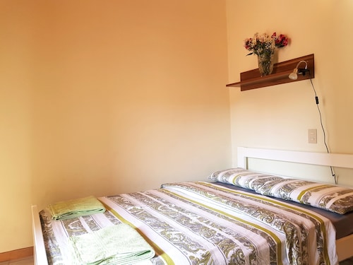 Terrace & 2 Apartments For Large Family, Near Sea - Kanegra