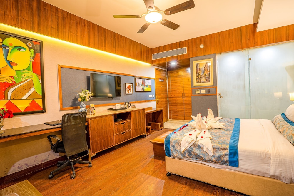 The Radiant Resort, Gorakhpur: $59 Room Prices & Reviews | Travelocity