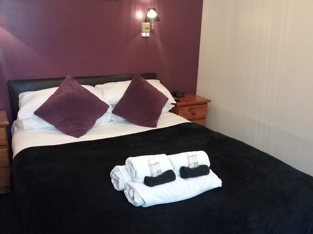 The Prince Consort in Southampton | Best Rates & Deals on Orbitz