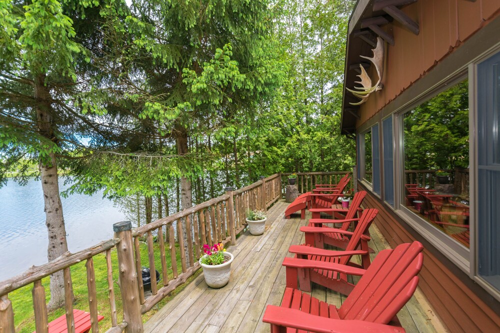 Waterfront Moose Cabin on Lake Colby, Saranac Lake, Deck overlooking ...