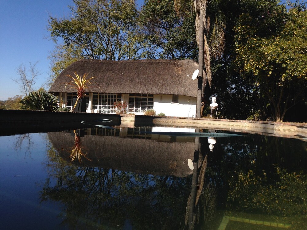 Borrowdale Country Manor, Harare: Room Prices & Reviews | Travelocity