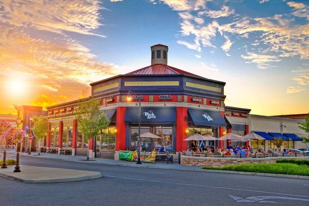 Element Hampton Peninsula Town Center in Newport News | Best Rates ...