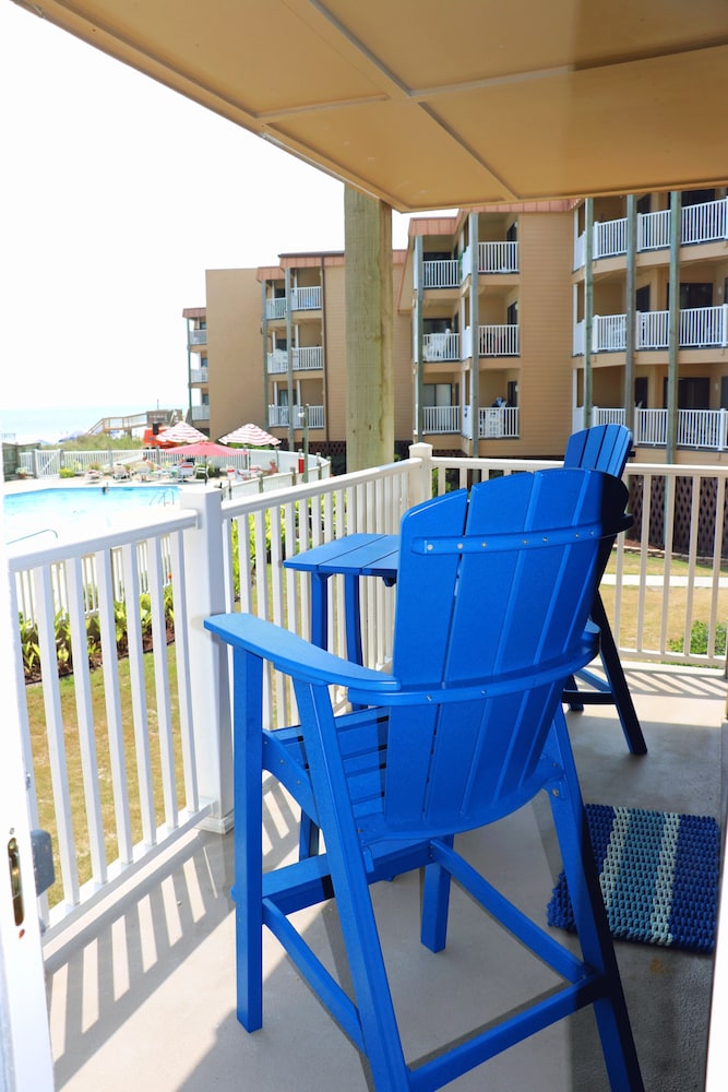 Beautiful Oceanfront Topsail Dunes Condo Steps From The Beach. - North ...