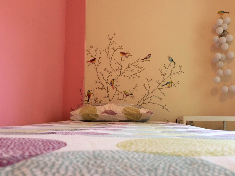 Ground floor with communal pool and garden 50m from the beach - Calella ...