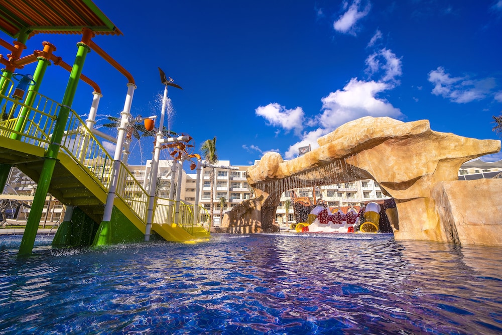 Book Planet Hollywood Beach Resort Cancun - All Inclusive, Cancun Room ...