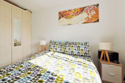 2 Bed Apt City Center Sleeps 6 - Dublin, Ireland