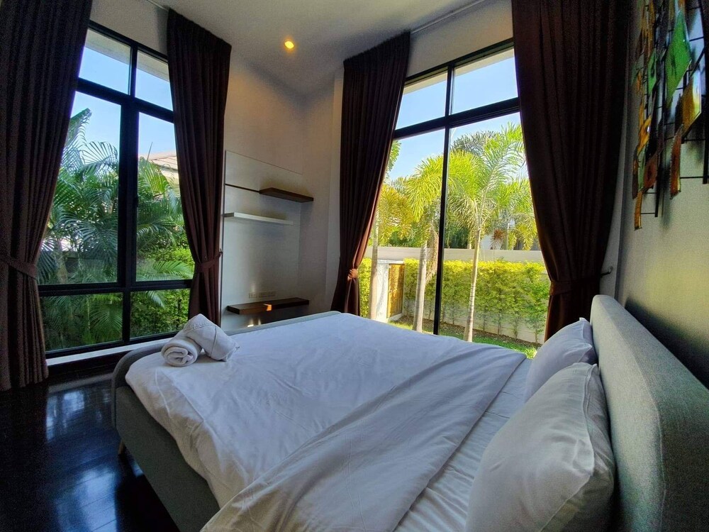 Looks cool, Sai Kaew Beach, Chon Buri - Sattahip | Vrbo