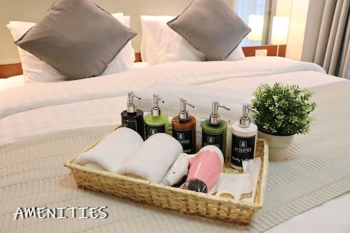Jj Suites · Amplia Suite Renov @ Ted 3bdr / 6 Per, Vida Nocturna Soi 11 - Bangkok