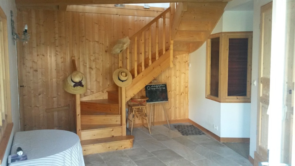 Ile de ré - loix - typical Ré house with great backyard, - Loix | Vrbo