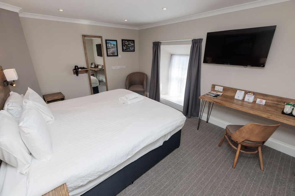 Dovey Inn: AU$105 Deals & Reviews (Aberdovey, GBR) | Wotif