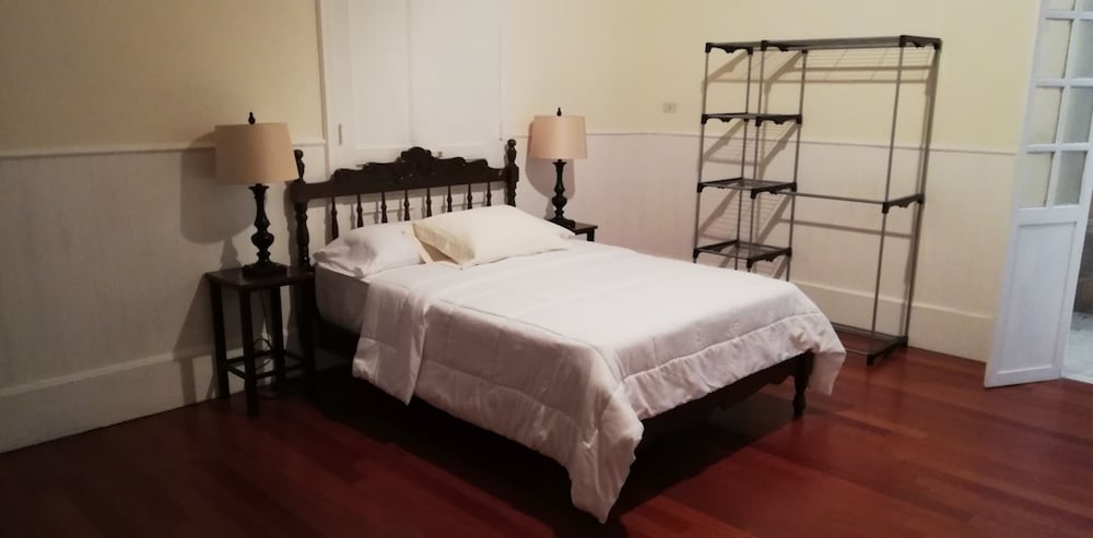 Guest house Casa Mayela Room ll Reviews, Deals & Photos 2025 - Vrbo