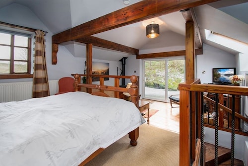 Fabulous Views, Sauna, Lake, Peace & Quiet,nr Bala - Bala